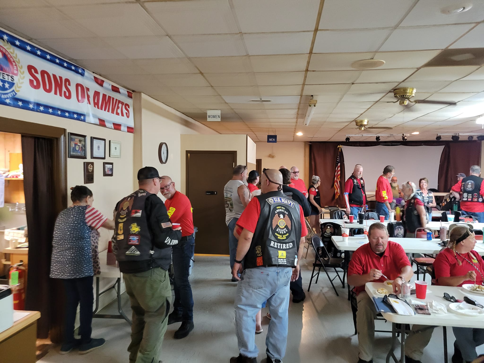 AMVETS Post 98 West Plains – Serving veterans and the community.